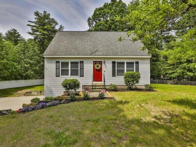 house with 4 bedroom, Hudson NH DS104074926