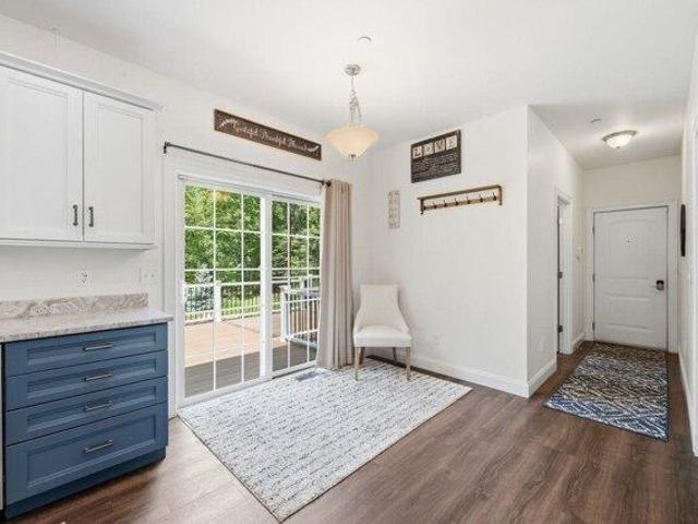 house with 4 bedroom, Hudson NH ES104477119