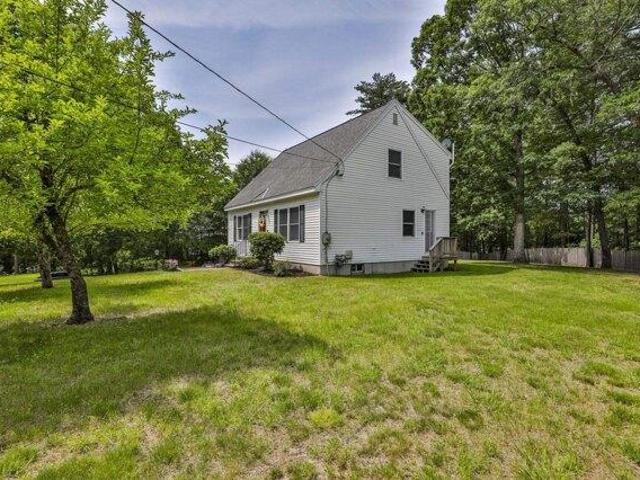 house with 4 bedroom, Hudson NH ES104074926