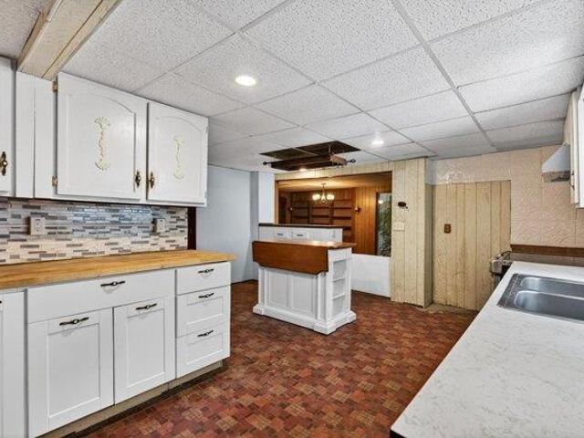 house with 4 bedroom, Hudson NH ES105109182