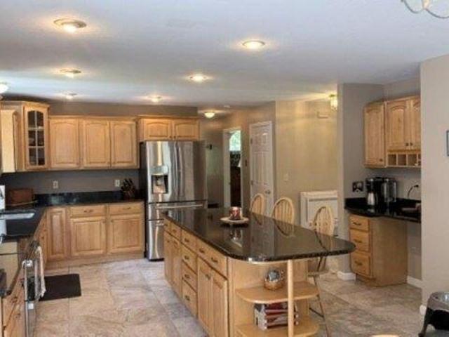 house with 4 bedroom, Hudson NH ES105173814