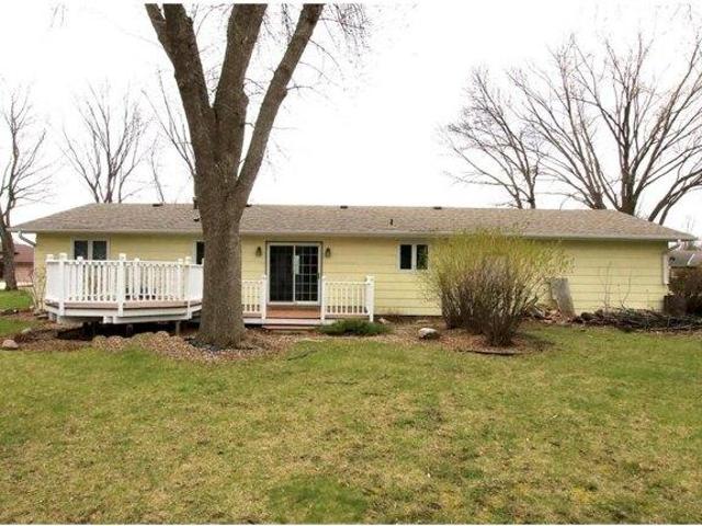 house with 4 bedroom, Hutchinson MN DS88247241