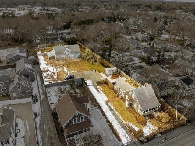 house with 4 bedroom, Hyannis MA DS102593235