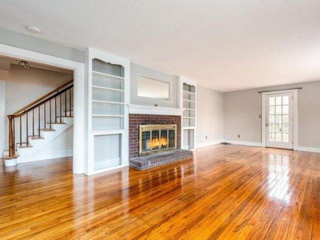 house with 4 bedroom, Hyannis MA DS103190091