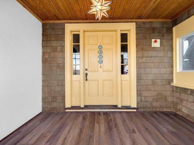 house with 4 bedroom, Hyannis MA ES104010376