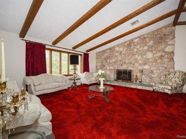 house with 4 bedroom, Hyde Park NY ES104904283