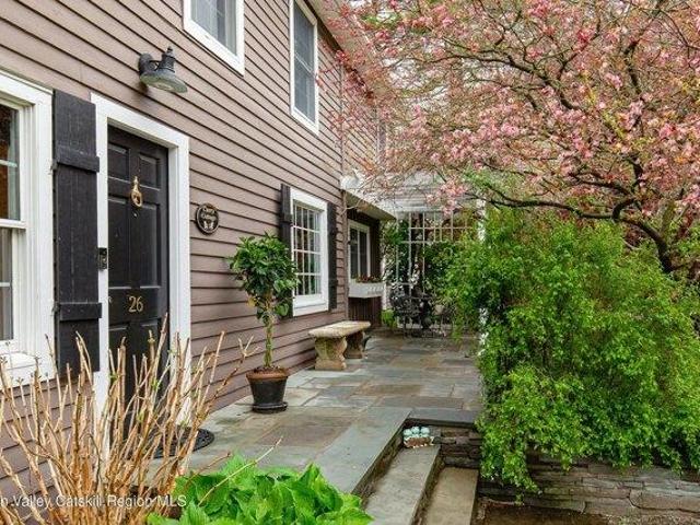 house with 4 bedroom, Hyde Park NY ES104906405
