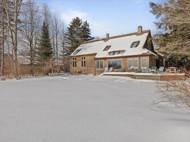 house with 4 bedroom, Hyde Park VT ES103186593