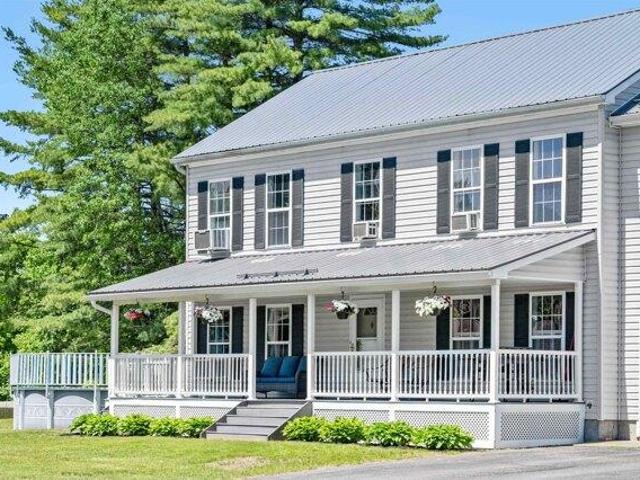 house with 4 bedroom, Hyde Park VT ES105173819