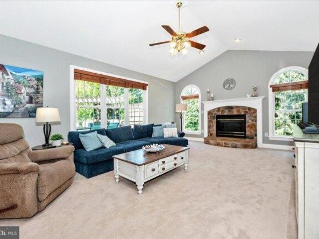 house with 4 bedroom, Ijamsville MD ES103626866