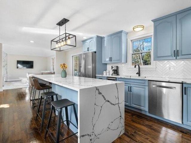 house with 4 bedroom, Ipswich MA DLS102444389