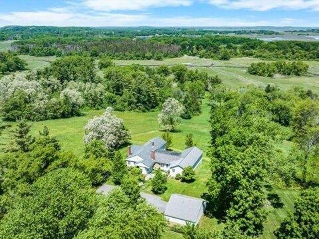 house with 4 bedroom, Ipswich MA ES105040550
