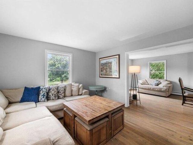 house with 4 bedroom, Ipswich MA ES105061742