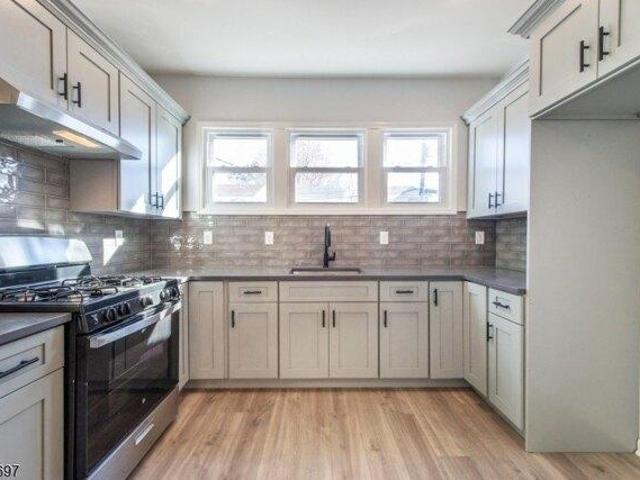 house with 4 bedroom, Irvington NJ DLS102214233