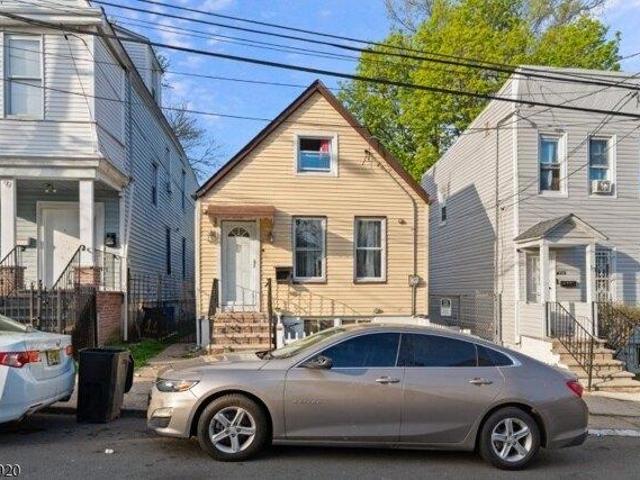house with 4 bedroom, Irvington NJ DS102025696