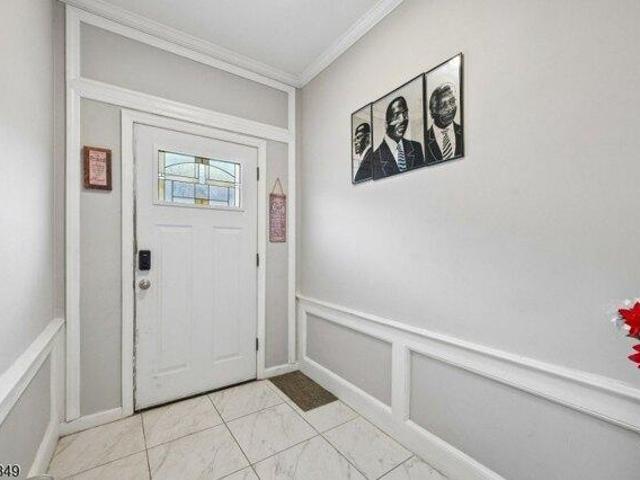 house with 4 bedroom, Irvington NJ ES104406588