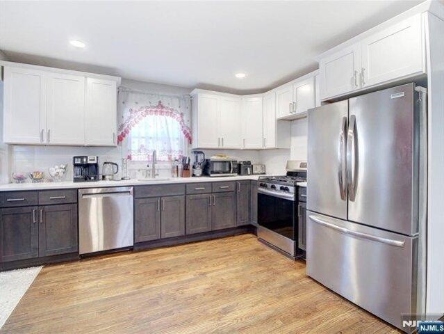house with 4 bedroom, Irvington NJ ES105172880