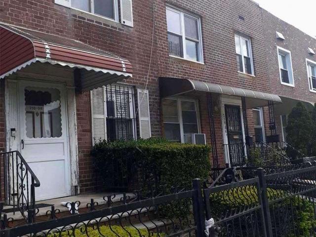 house with 4 bedroom, Jamaica NY ES72692058