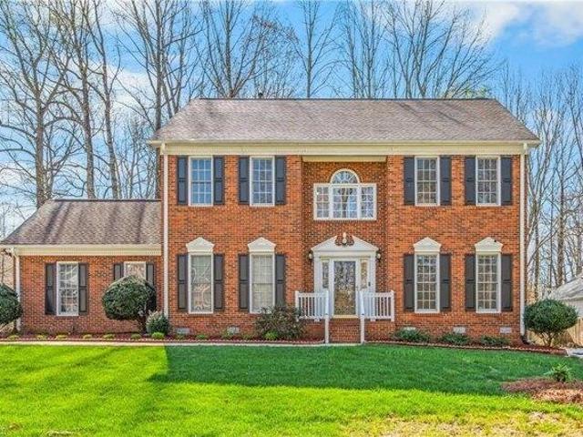 house with 4 bedroom, Jamestown NC ES104906982