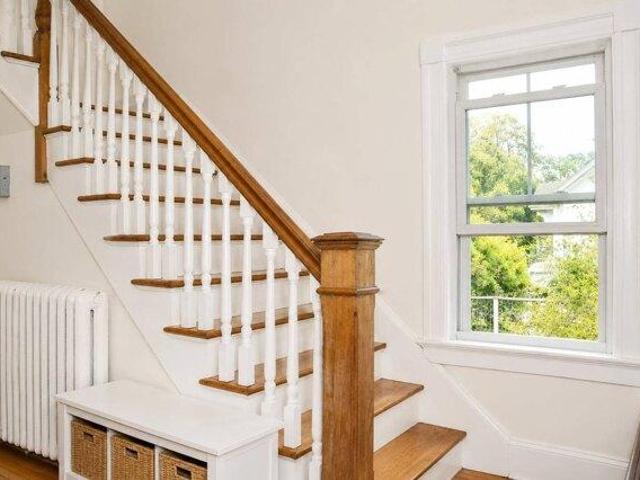 house with 4 bedroom, Jamestown RI ES105143800