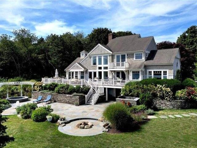house with 4 bedroom, Jamestown RI ES105159345