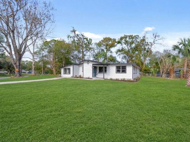 house with 4 bedroom, Jacksonville FL DLS100973458