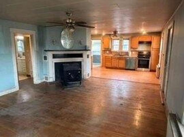 house with 4 bedroom, Jay ME DS102446655