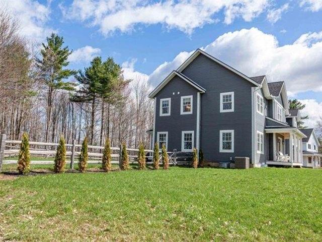 house with 4 bedroom, Jericho VT DLS103072303
