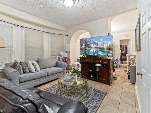 house with 4 bedroom, Jersey City NJ DLS101629881