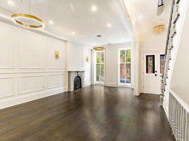 house with 4 bedroom, Jersey City NJ DLS101748193