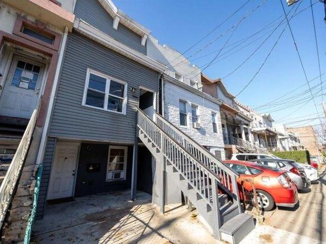 house with 4 bedroom, Jersey City NJ DLS101799710