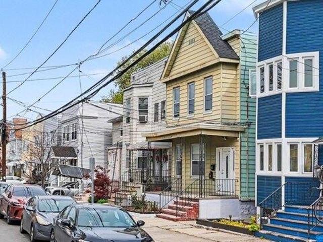 house with 4 bedroom, Jersey City NJ DLS102528724