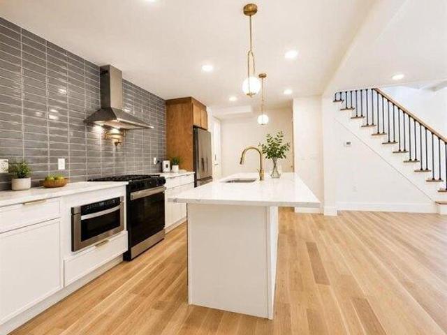 house with 4 bedroom, Jersey City NJ DS102564771