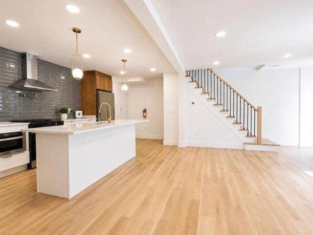 house with 4 bedroom, Jersey City NJ DS103666603
