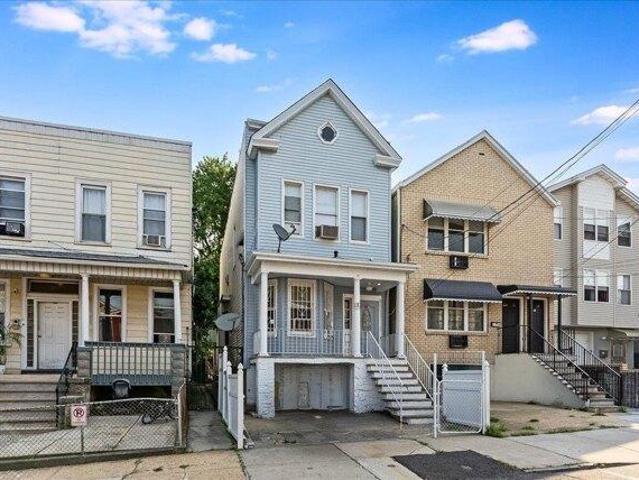 house with 4 bedroom, Jersey City NJ DS104149493