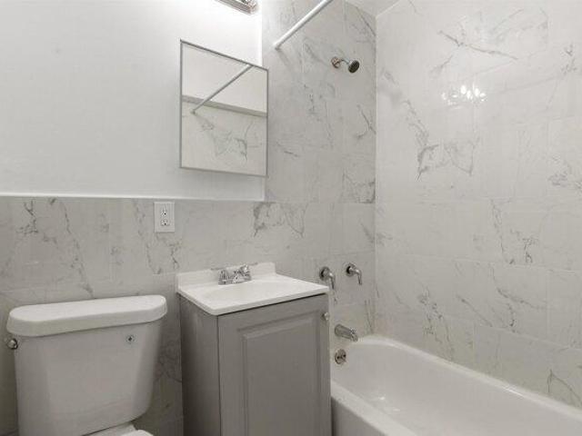 house with 4 bedroom, Jersey City NJ ES103621620