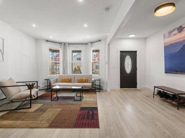 house with 4 bedroom, Jersey City NJ ES104187763