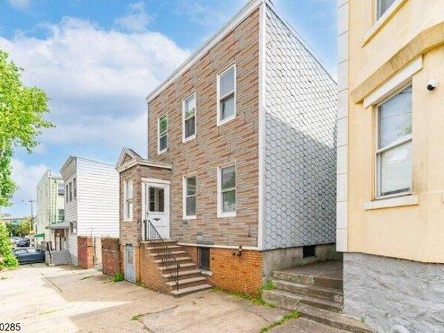 house with 4 bedroom, Jersey City NJ ES104375978
