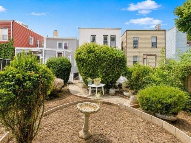 house with 4 bedroom, Jersey City NJ ES105141138