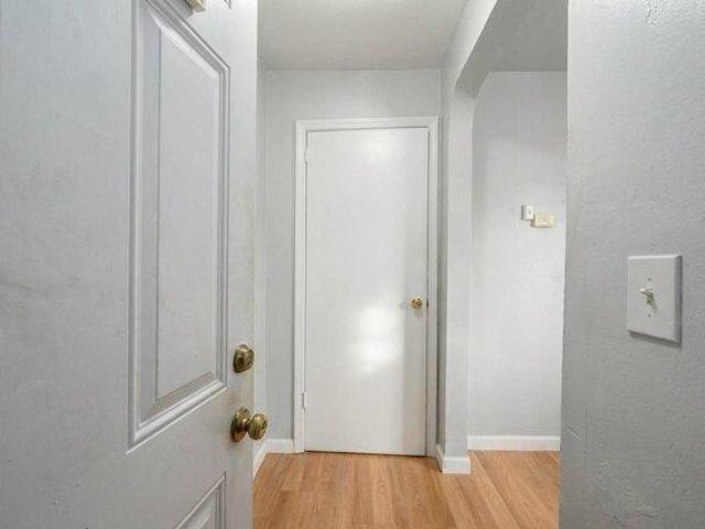 house with 4 bedroom, Jersey City NJ ES105142131