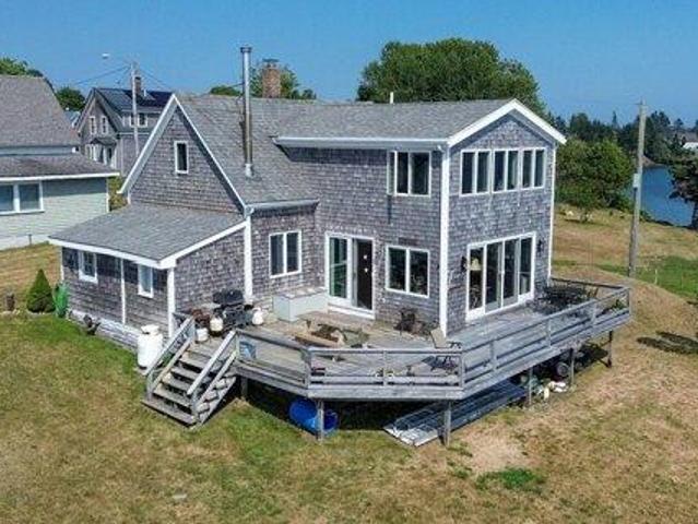 house with 4 bedroom, Jonesport ME ES105174945