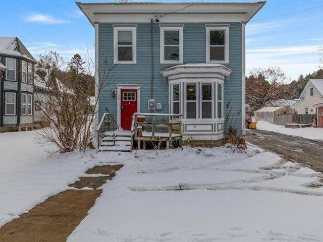 house with 4 bedroom, Johnson VT DLS102447488