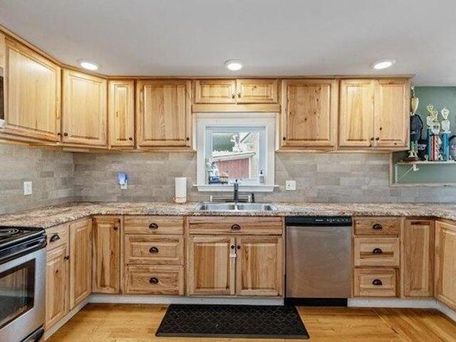 house with 4 bedroom, Johnson VT ES103665547
