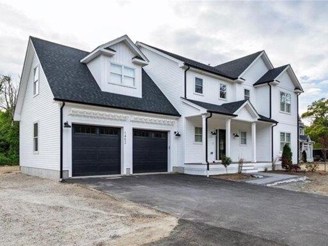 house with 4 bedroom, Johnston RI DLS101749518