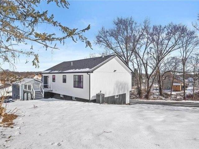 house with 4 bedroom, Johnston RI DLS101998078