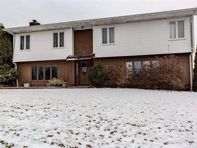 house with 4 bedroom, Johnston RI DLS102254091
