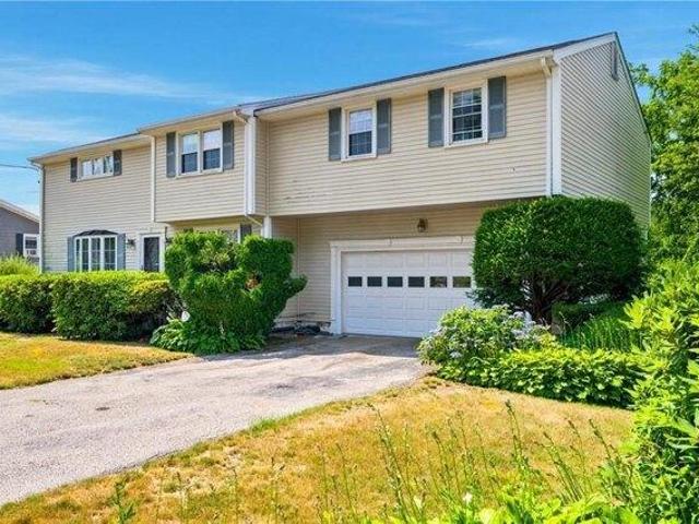 house with 4 bedroom, Johnston RI DS103969541