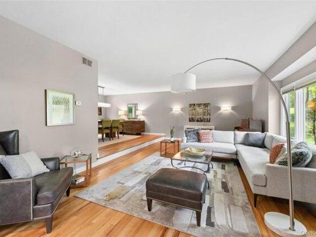 house with 4 bedroom, Katonah NY ES105202317