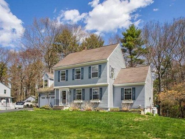 house with 4 bedroom, Kennebunk ME DS102343938