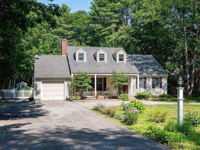 house with 4 bedroom, Kennebunk ME DS104044956